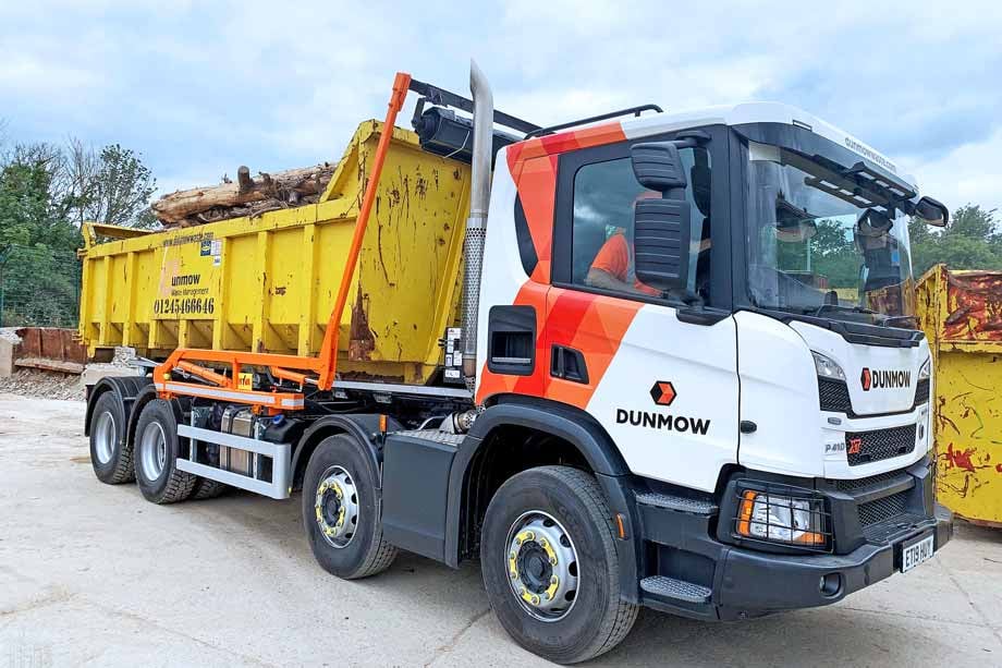 Roll On Roll Off Skips Essex | Fast & Reliable Delivery | Dunmow Group